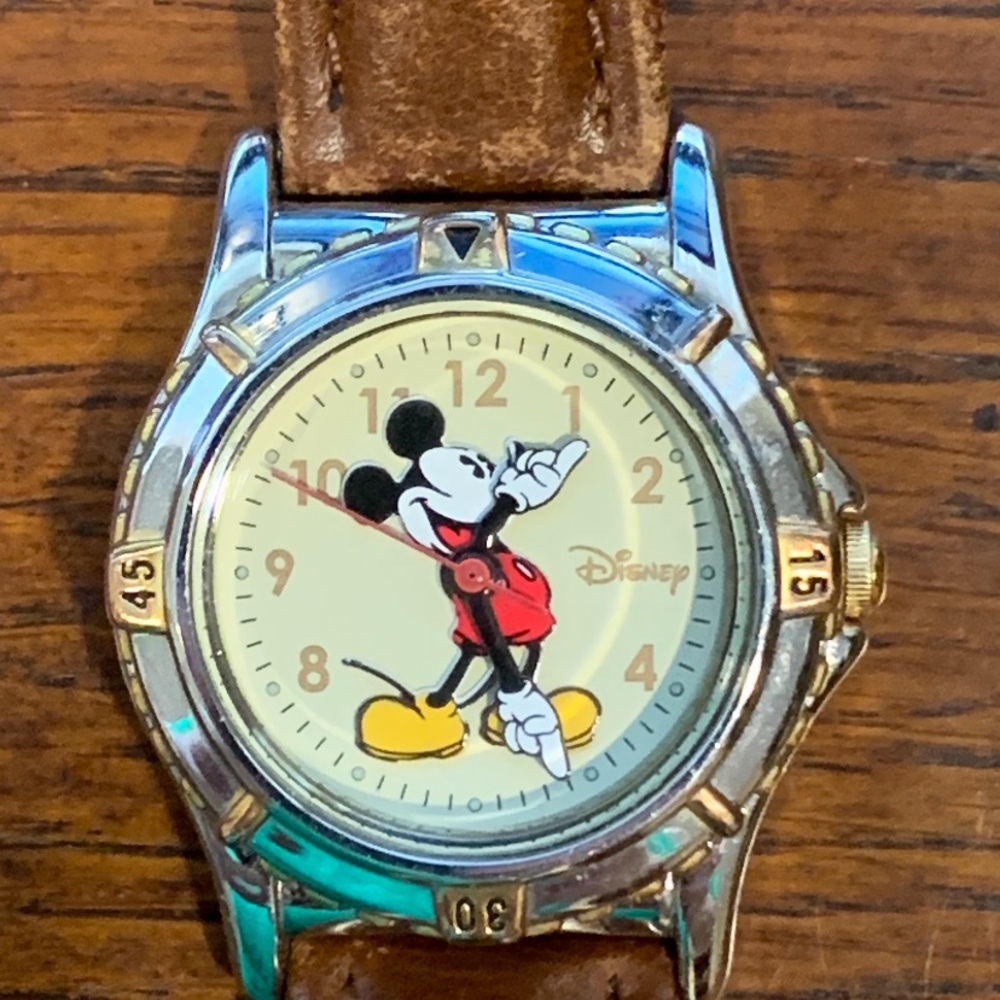 Sii (Seiko) Disney Mickey Mouse Diver Style Watch - Gem